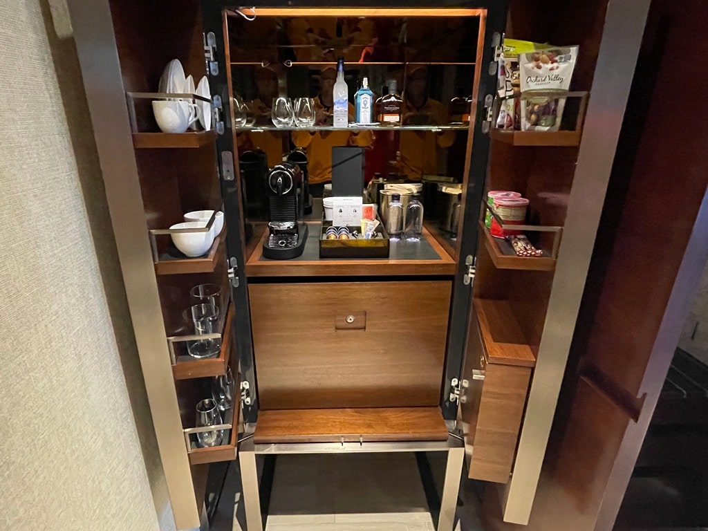 My Review: Park Hyatt NYC - We Get To Travel!